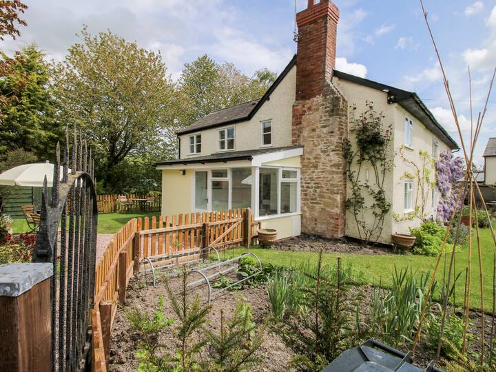 Nash Cottage - Leominster