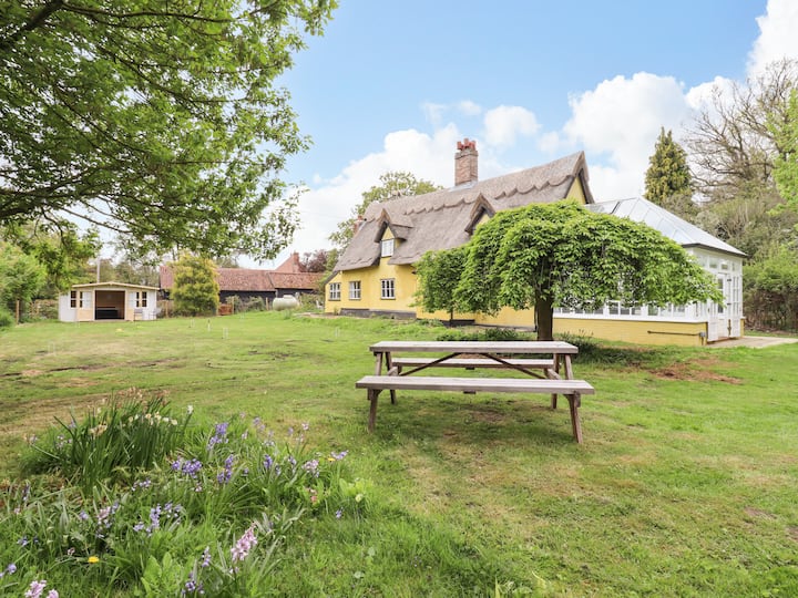 The Abbey Cottage - Stanstead