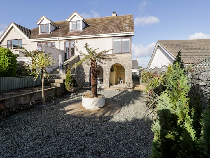 The Chalet - Benllech