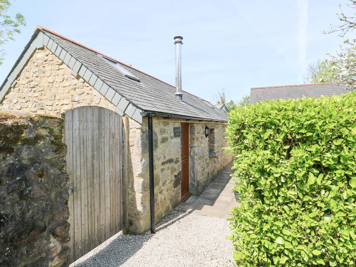 Godolphin Barn - Porthleven