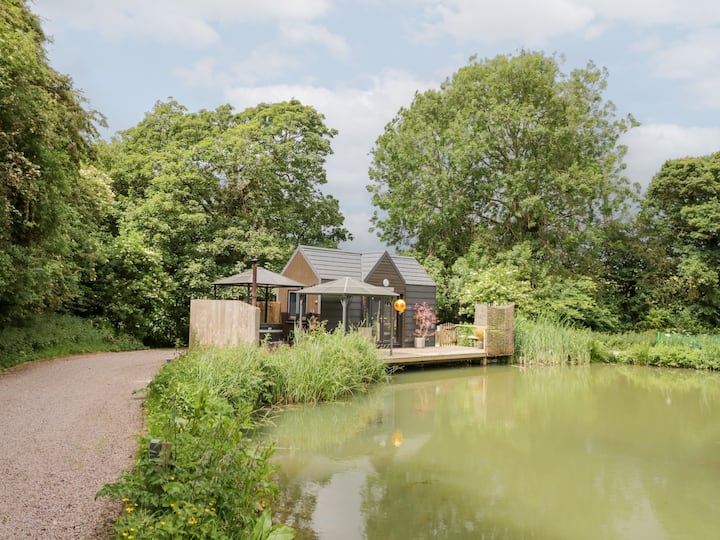 Maple Lodge At Bridge Lake Farm &Amp; Fishery - Banbury