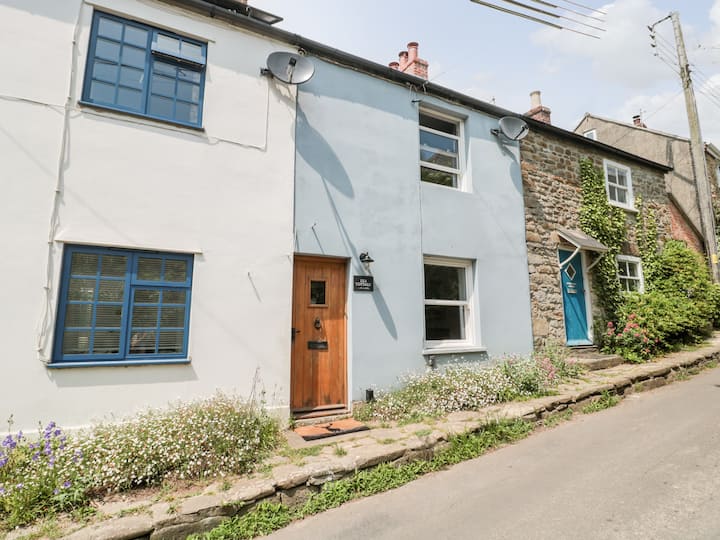 Lea Cottage - Bridport