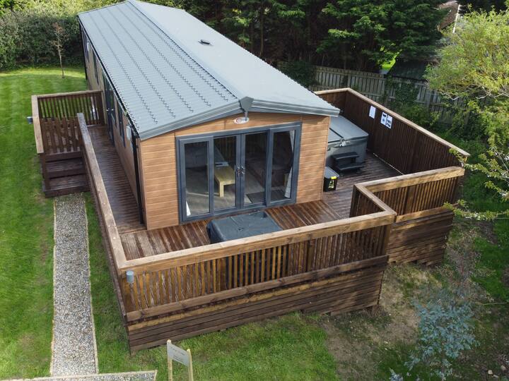 Tulip Lodge - Staithes