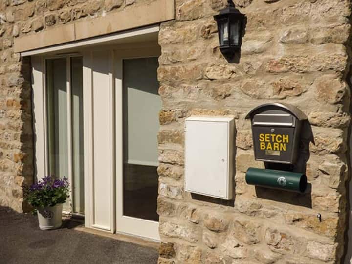 Setch Barn - Masham