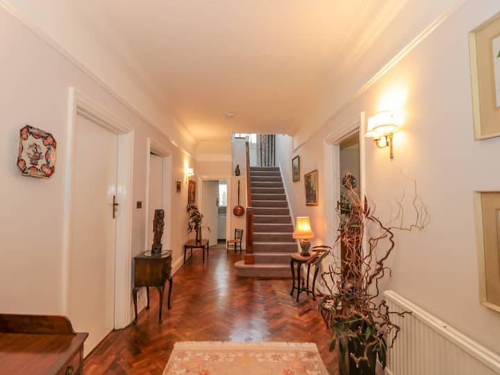 West Ridge - Southbourne