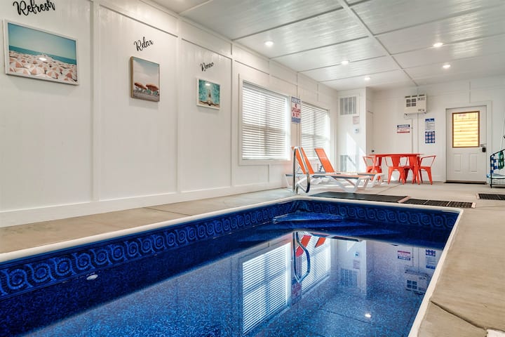 Prime Loc | Priv Indoor Pool | Game Loft |Hot Tub - Pigeon Forge, TN