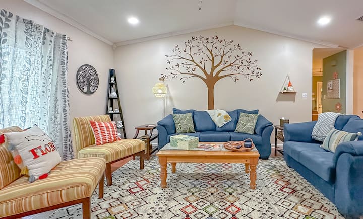 King Bed-office-pet-fenced Yard-fast Wifi - Tallahassee, FL