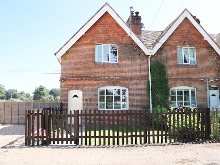 New Park Farm Cottage - Beaulieu