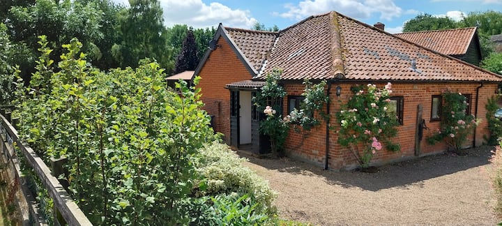 Lowbrook Cottage - Diss