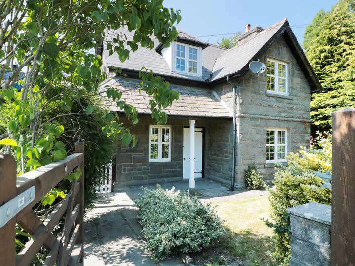 School House - Builth Wells
