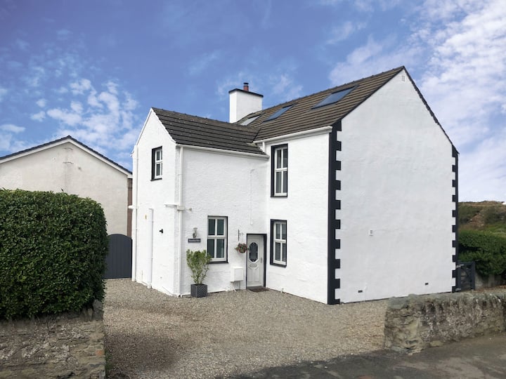 Trearddur View - アングルシー島