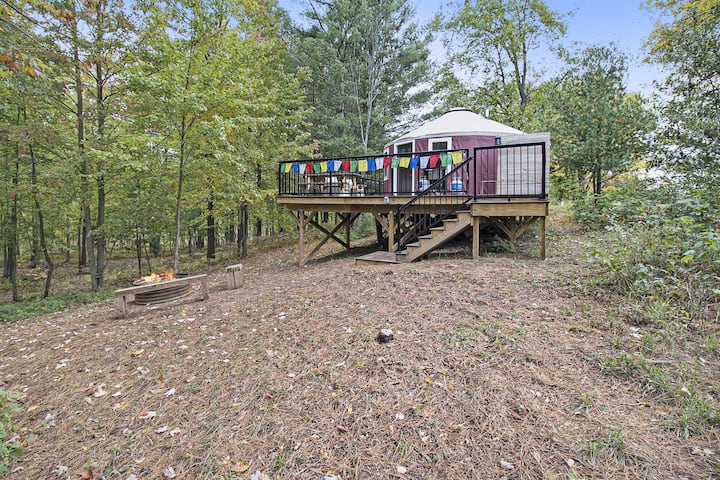 Eight Point Lake Vacation Rentals & Homes - Garfield Township, MI | Airbnb