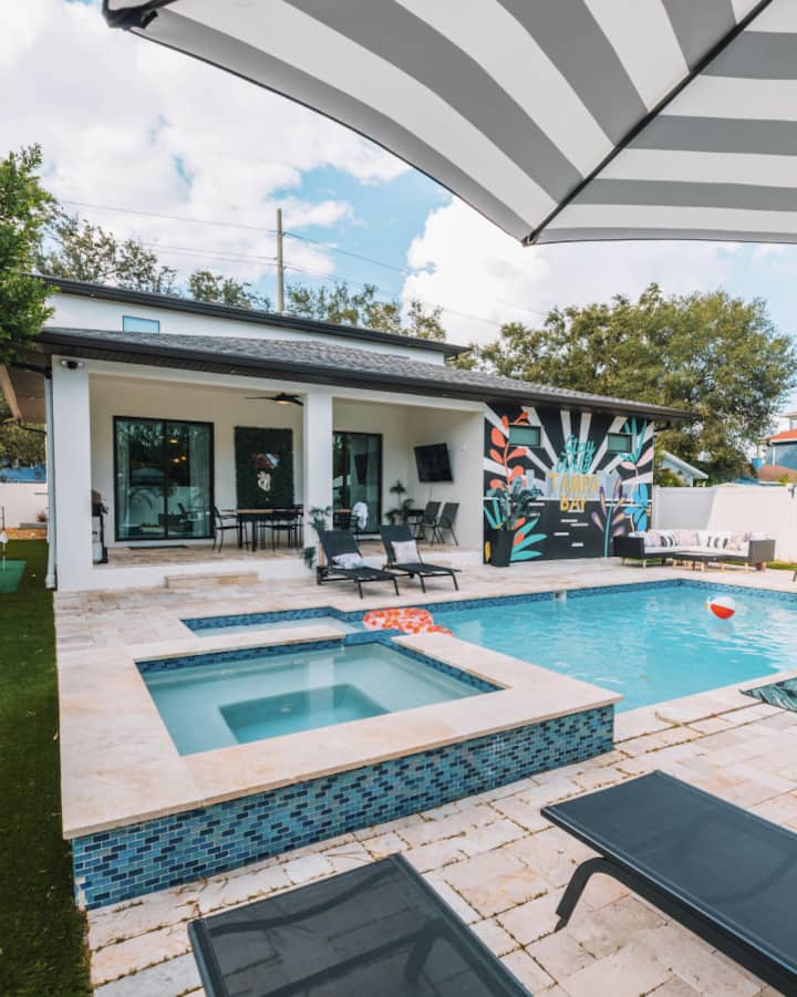 5br Serenity Tampa: Pool/hot Tub - Tampa