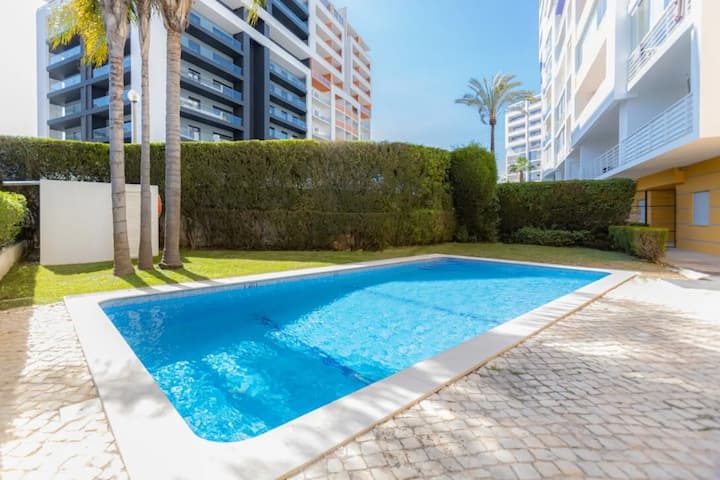 Cozy & Central Apartment In Sunny Portimão - Portimão