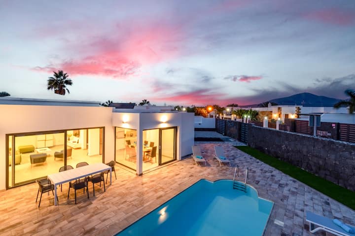 Villa La Nueva By Villa Plus - Playa Blanca
