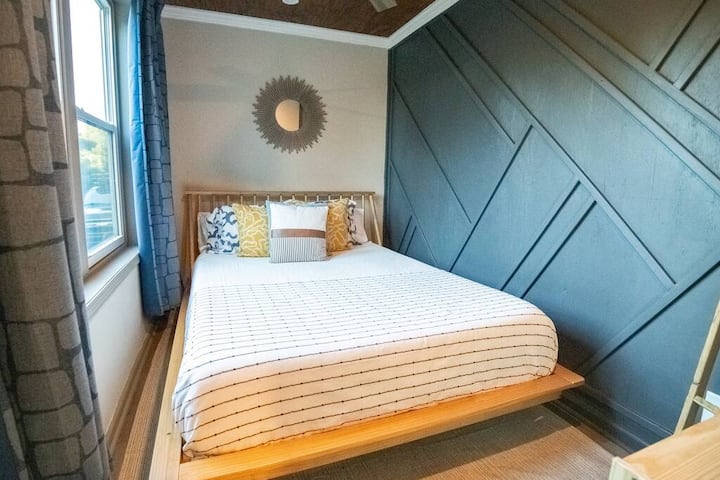 Shipping Container/hot Tub/3 Mi. 2 Tiec/26 Acres - Mountain Brook Vineyards, Tryon