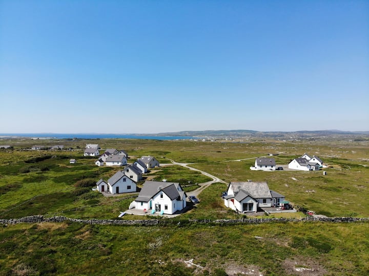 14 Lettershask Cottage, Ballyconneely - Clifden