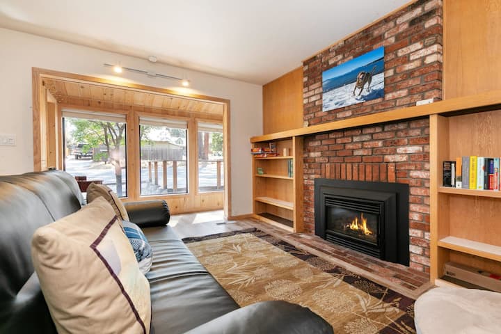 Agate Bay 3bdr, Walking Distance To The Beach! - Tahoe Vista, CA