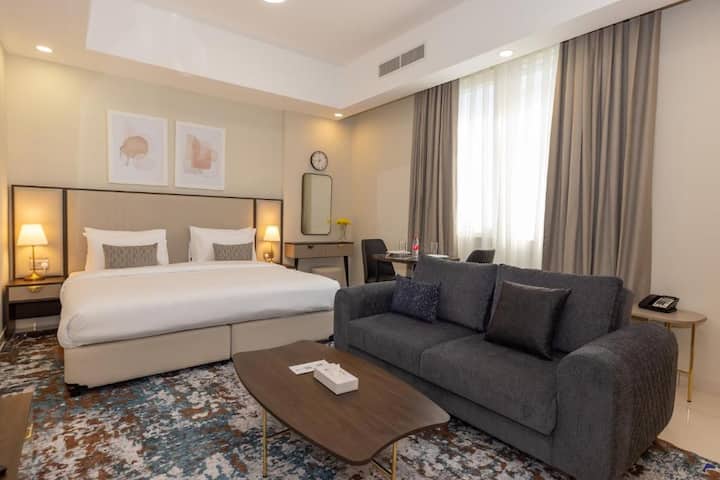 Superior Studio Room Near To National Supermarket - Fujairah