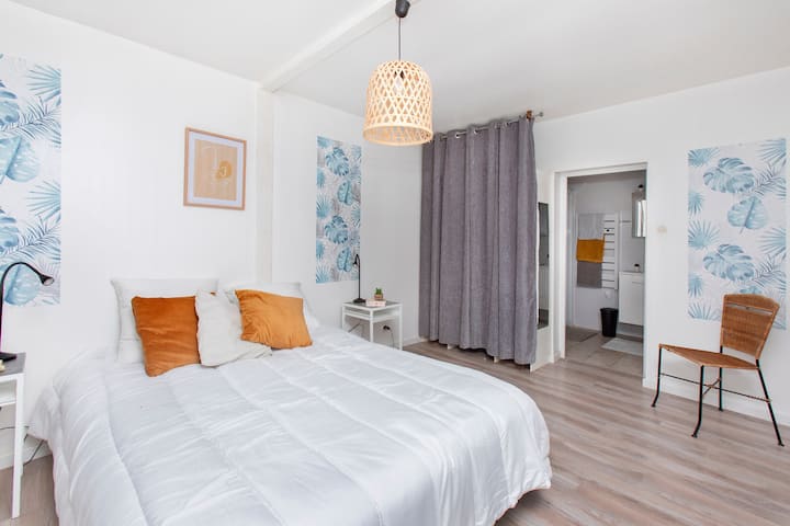 La Petite Terrasse - Appartement Spacieux - Brionne