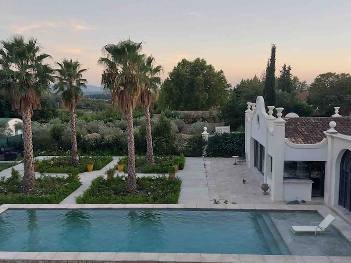 Blue Palm ! Luxe Piscine Palmeraie Jardin Solarium - Aix-en-Provence