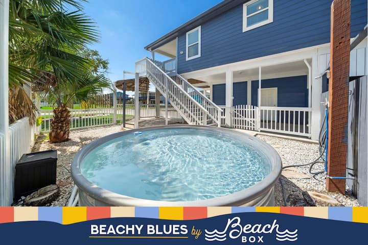 Cozy Beach Cottage With Pool & Outdoor Oasis - Galveston, TX