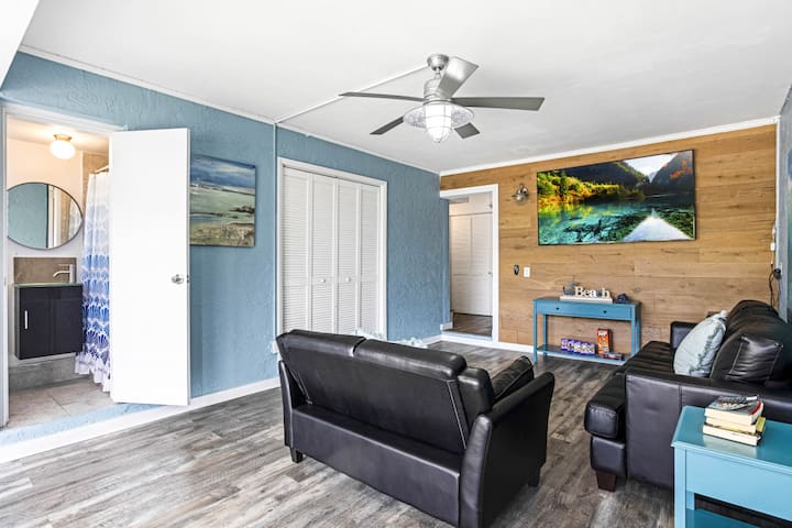 Kawama Townhouse 2-heated Pools, Marina Lagoon - Key Largo, FL