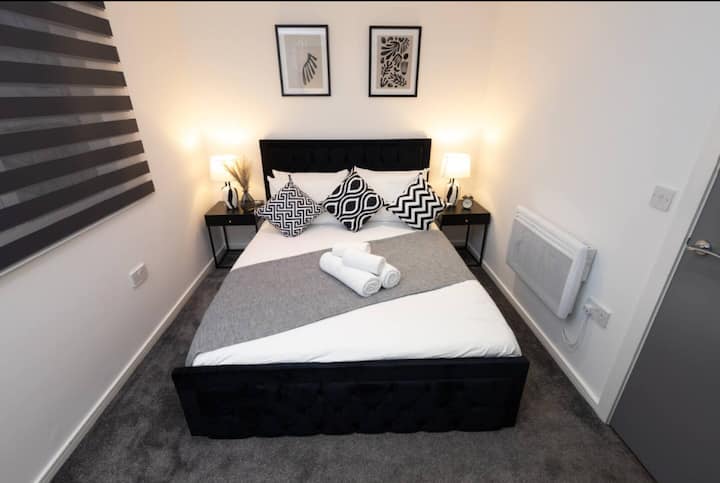 London/watford, 8 Single Beds, Great Location - Watford