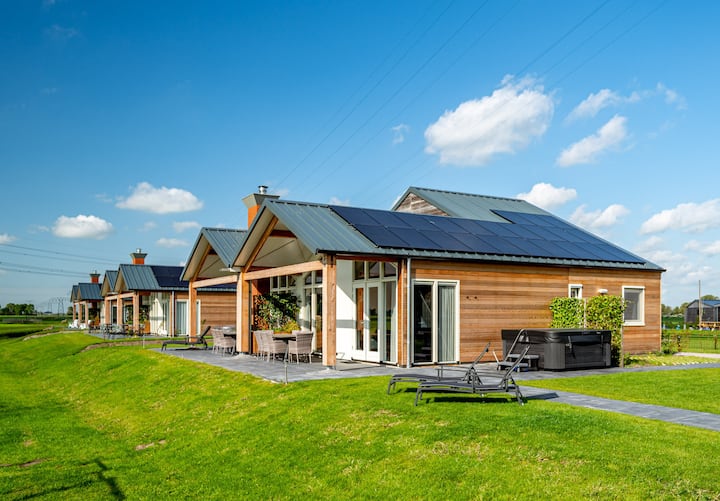 Anker 8p. Wellness - Friesland