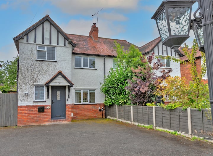 Debarnes House - Solihull