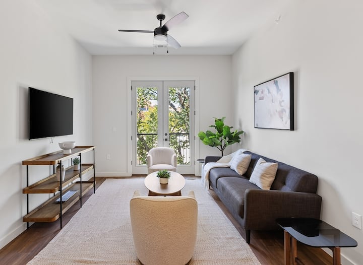 The Corbin 1307: Princeton 1-bedroom Elegance - Ryan Place - Fort Worth