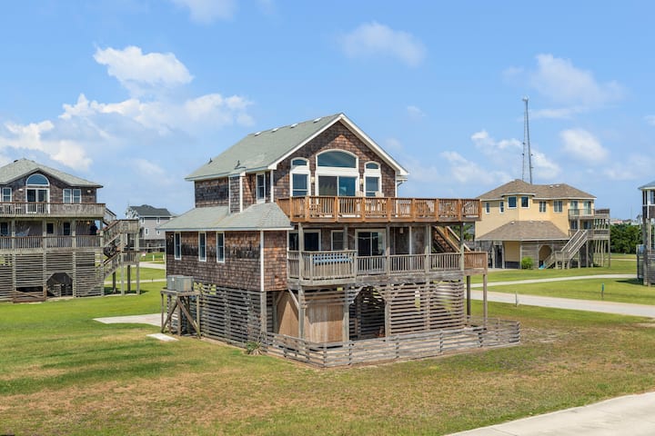 In Due Tide: Oceanside, Hot Tub, Dogs Ok - Outer Banks, NC
