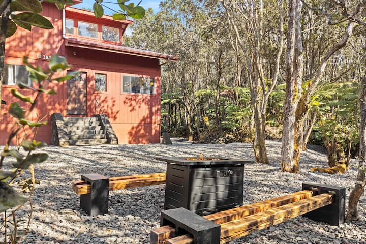 Biggest House Near The Park | Family Fun - Volcano