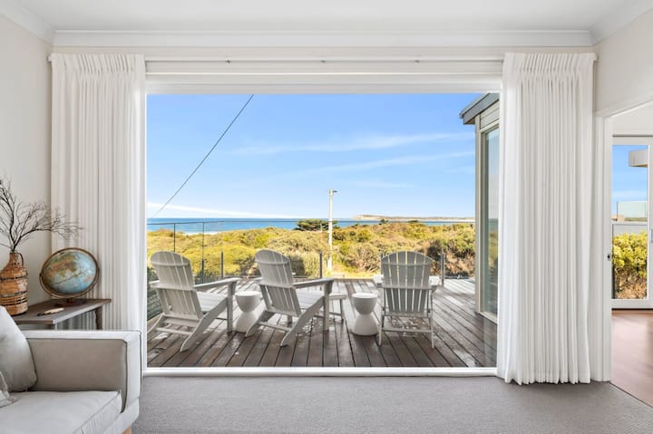 Luxury Ocean Front Holidays, Footsteps To Beach - Ocean Grove