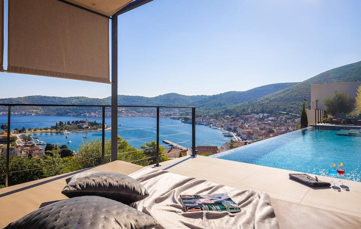 Divine View Villa - Vis