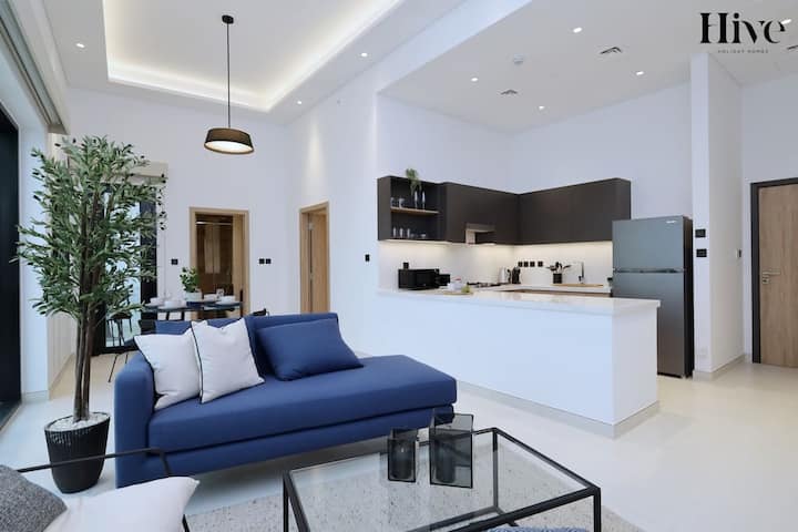 7 By Aurora 111 - Dubai