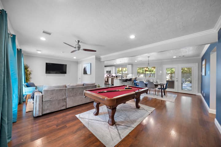 Htown Home Nr Med Center, Nrg | Games | Yard Bbq - Houston, TX
