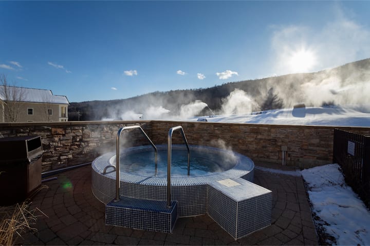 Okemo | Spacious Executive Room W Amenities Nearby - Ludlow, VT