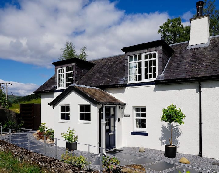 Hawthorn Cottage - Kenmore