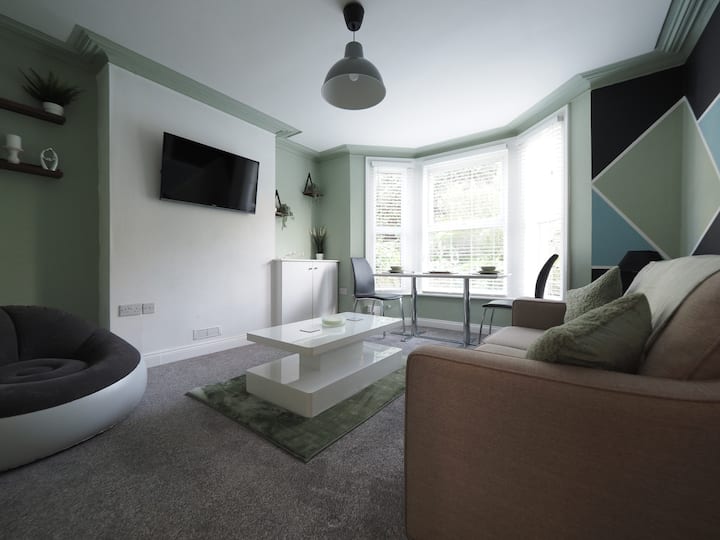 Grosvenor Suite - Tonbridge