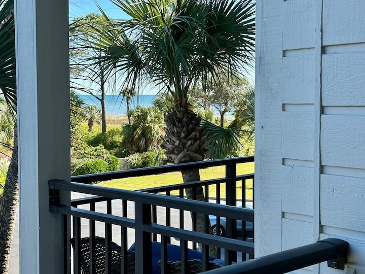 Beach Daze-gorgeous New Shower! Bikes Included - Hilton Head Island, SC