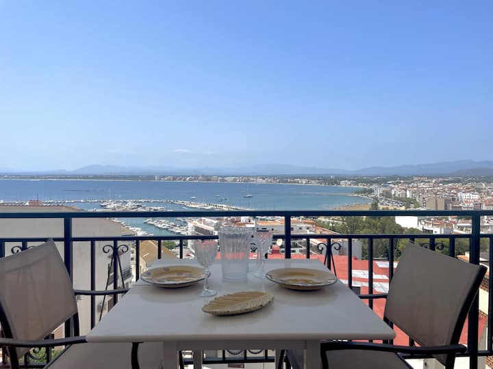 Mnu. Belle Vue Et Terrasse - Cadaqués