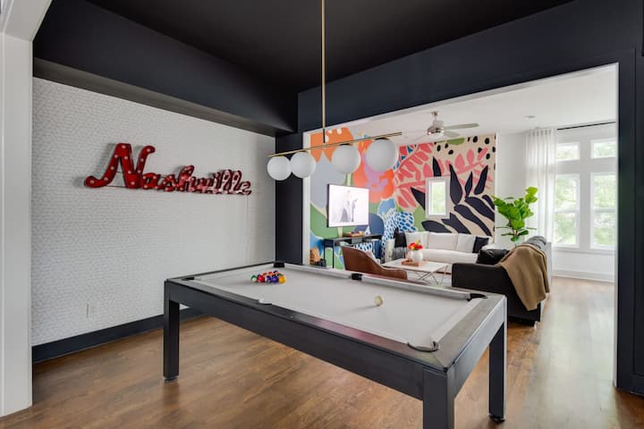 The Harper House | Rooftop + Mins To Broadway! - Nashville, TN