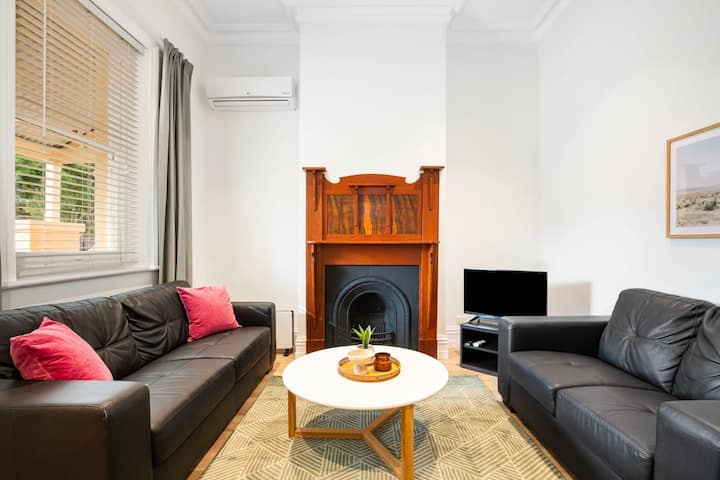Beachside Cottage Glenelg Sth | Pets Welcome - Adelaida