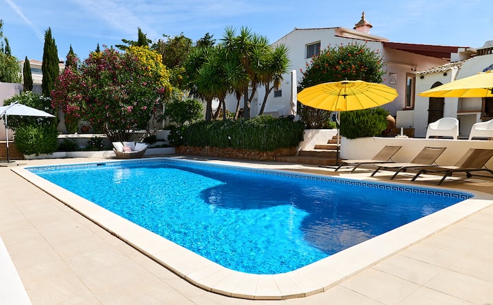 Casa Palmeira, Magiquement Belle Avec Intimité - Albufeira
