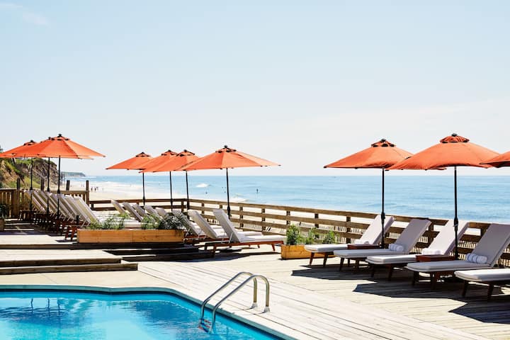 Comfort And Relaxation! Free Breakfast, Beachfront - Montauk, NY