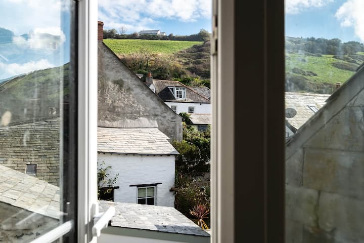 Mobray - A Traditional Cornish Fisherman's Cottage - Port Isaac