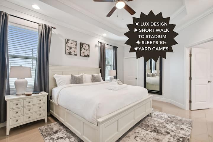 Lux 4br Tampa Retreat - Mins Walk To Rj Stadium - Tampa, FL