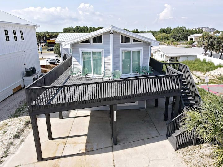 Belle Vista 2 Bedroom Beach Cottage In Orangebeach - Orange Beach, AL