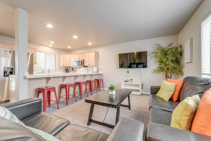 Family-friendly St George Condo W/ Community Pools - St. George